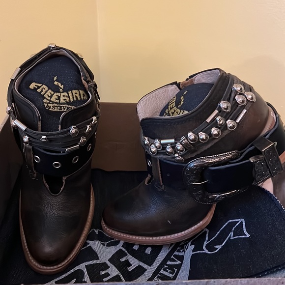 Freebird by Steven | Shoes | Freebird Saloon Boots In Black | Poshmark
